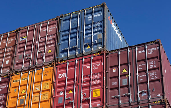 7 tips you should know for using a shipping container | Reno + Decor