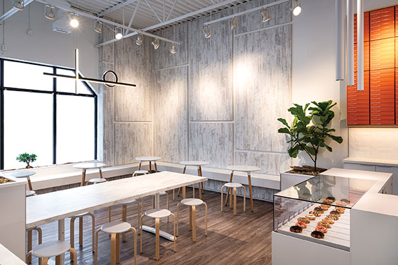 Stunning restaurant reno | Reno + Decor